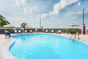 Piscina exterior 
