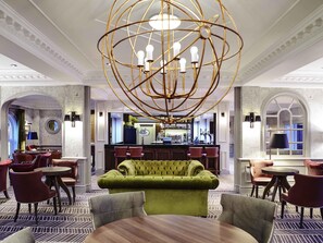 Pequenos-almoços, almoços e jantares servidos 