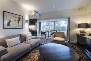 Suite, vista para o parque | Lençóis de algodão egípcio, roupa de alta qualidade 