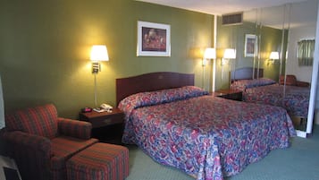 Quarto, para não fumantes | Cortinas blackout, Wi-Fi de cortesia