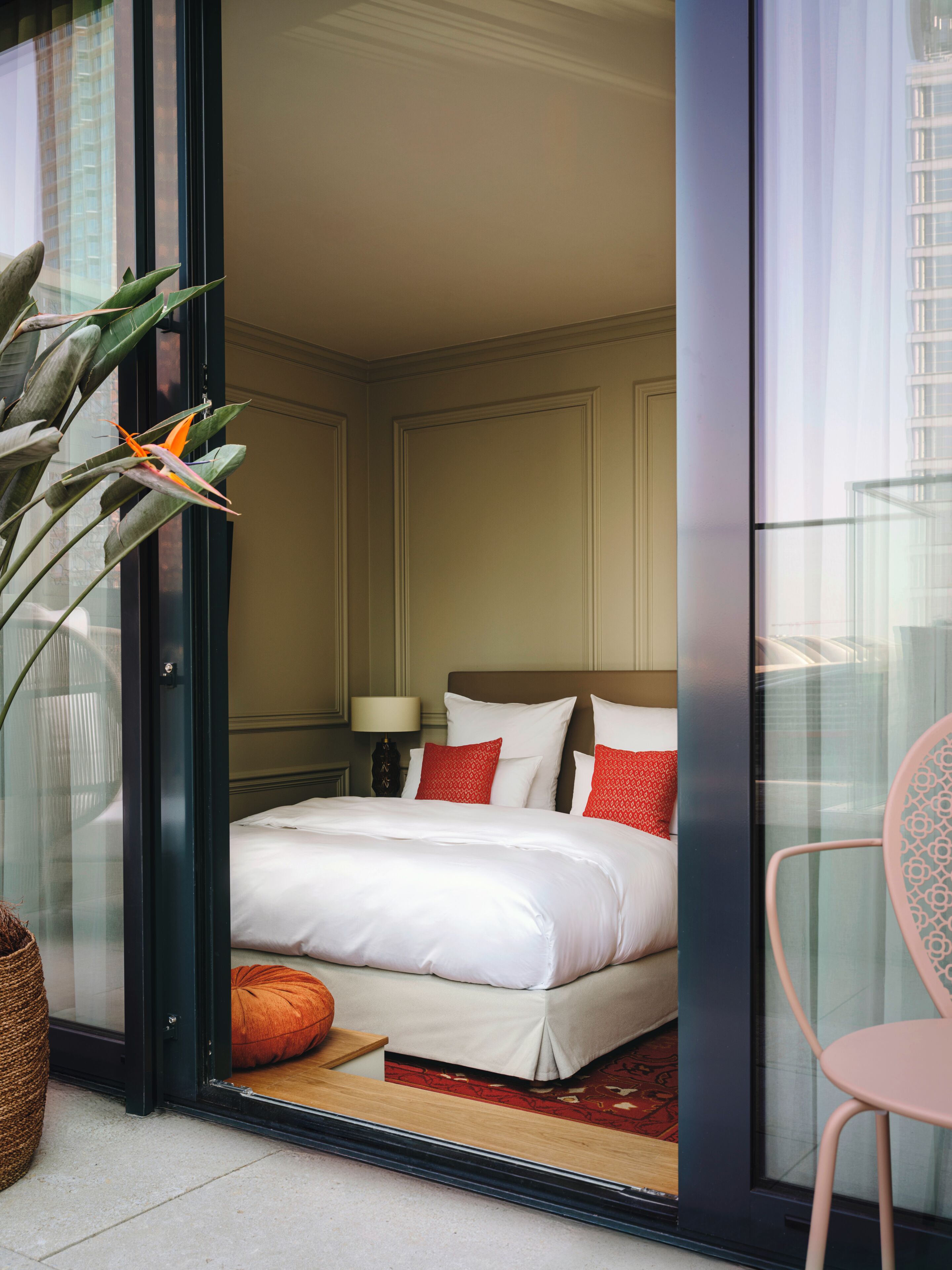 Quarto de Luxo, 1 cama king-size, varanda | Roupa hipoalergénica, minibar grátis 