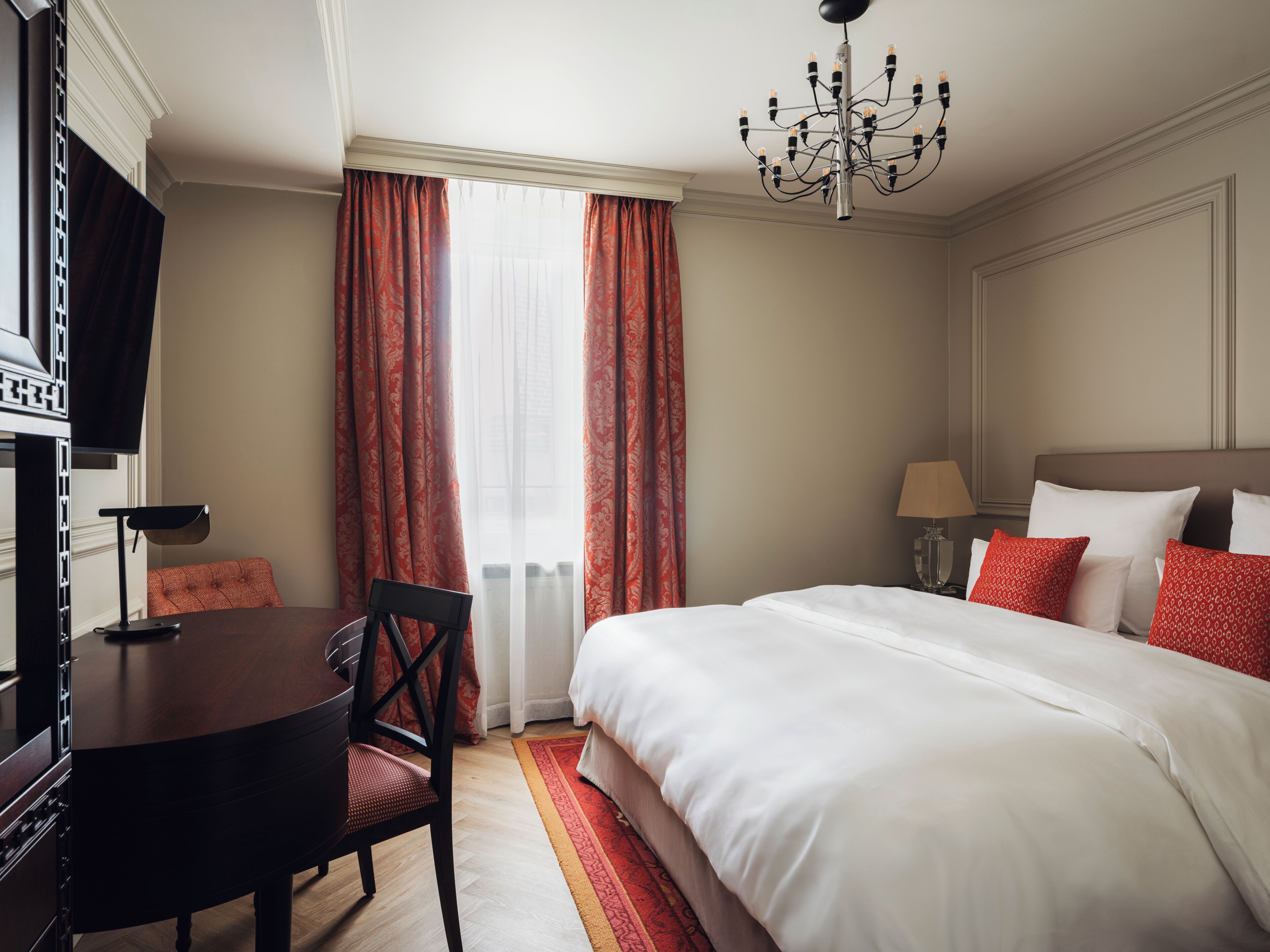 Quarto Deluxe | Roupa hipoalergénica, minibar grátis 