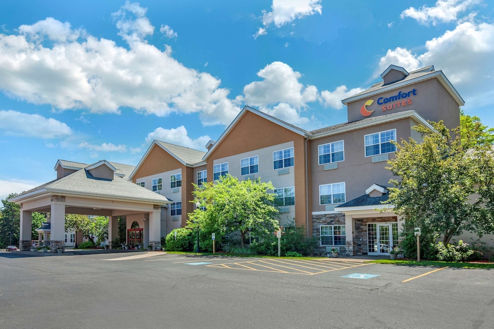 Comfort Suites - Marquette, MI