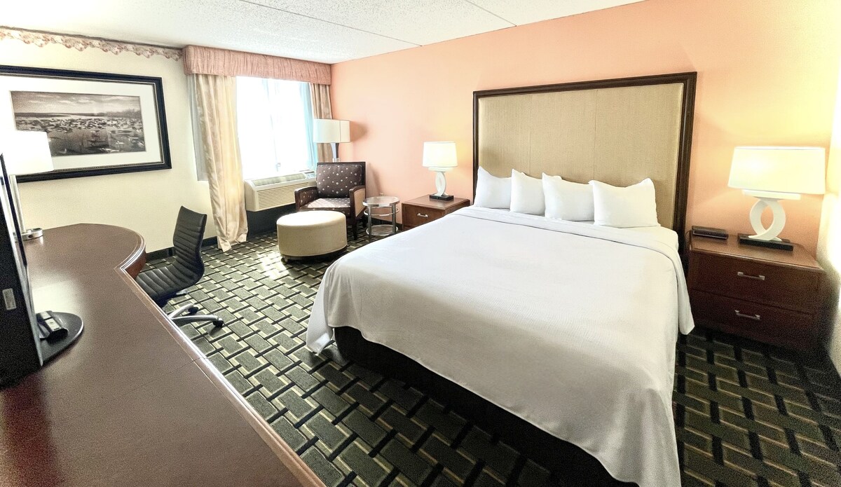 Fairbridge Hotel Cleveland East Reviews, Deals & Photos 2023 - Expedia