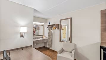 Cortinas/cortinados opacos, berços/camas para crianças grátis