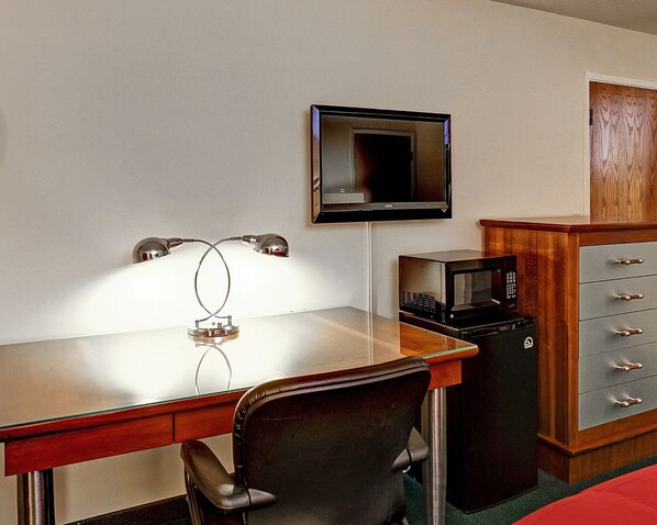 Quarto standard, 1 cama King, para não fumantes | Business Center no quarto