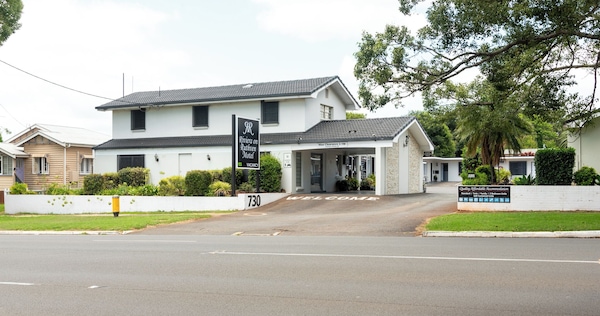 Riviera On Ruthven Motel - Toowoomba