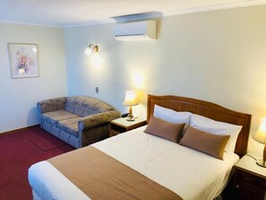 Quarto Duplo Standard | Secretária, quartos insonorizados, ferro/tábua de engomar, Wi-fi grátis 