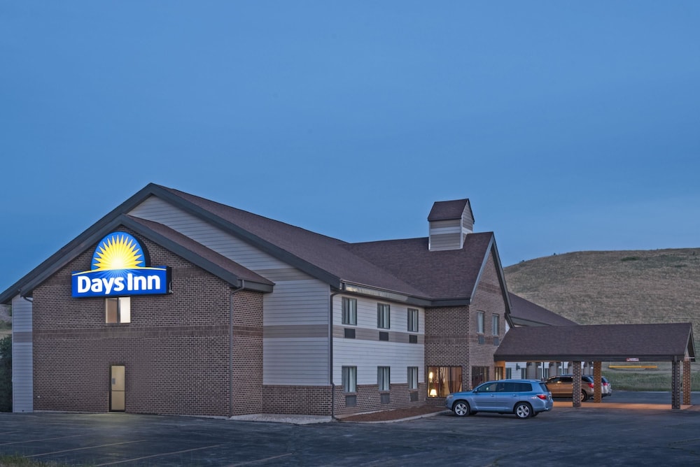 Days Inn By Wyndham Sturgis - Sturgis, SD