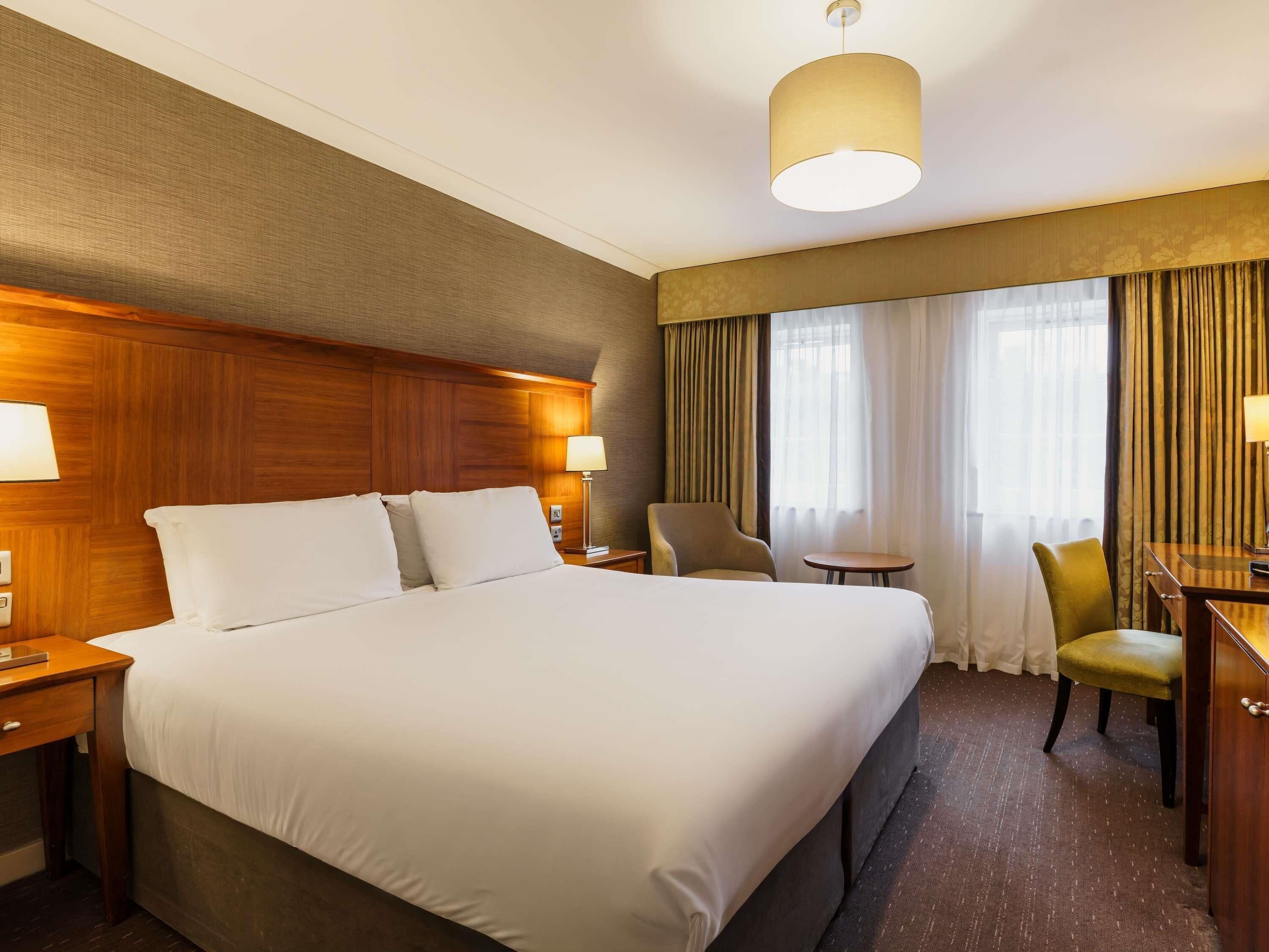 Privilege, Quarto, 1 cama de casal | Cofres nos quartos, escrivaninha, cortinas blackout