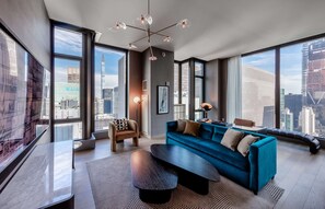 Smart TV de 65 polegadas com canais por cabo, televisor