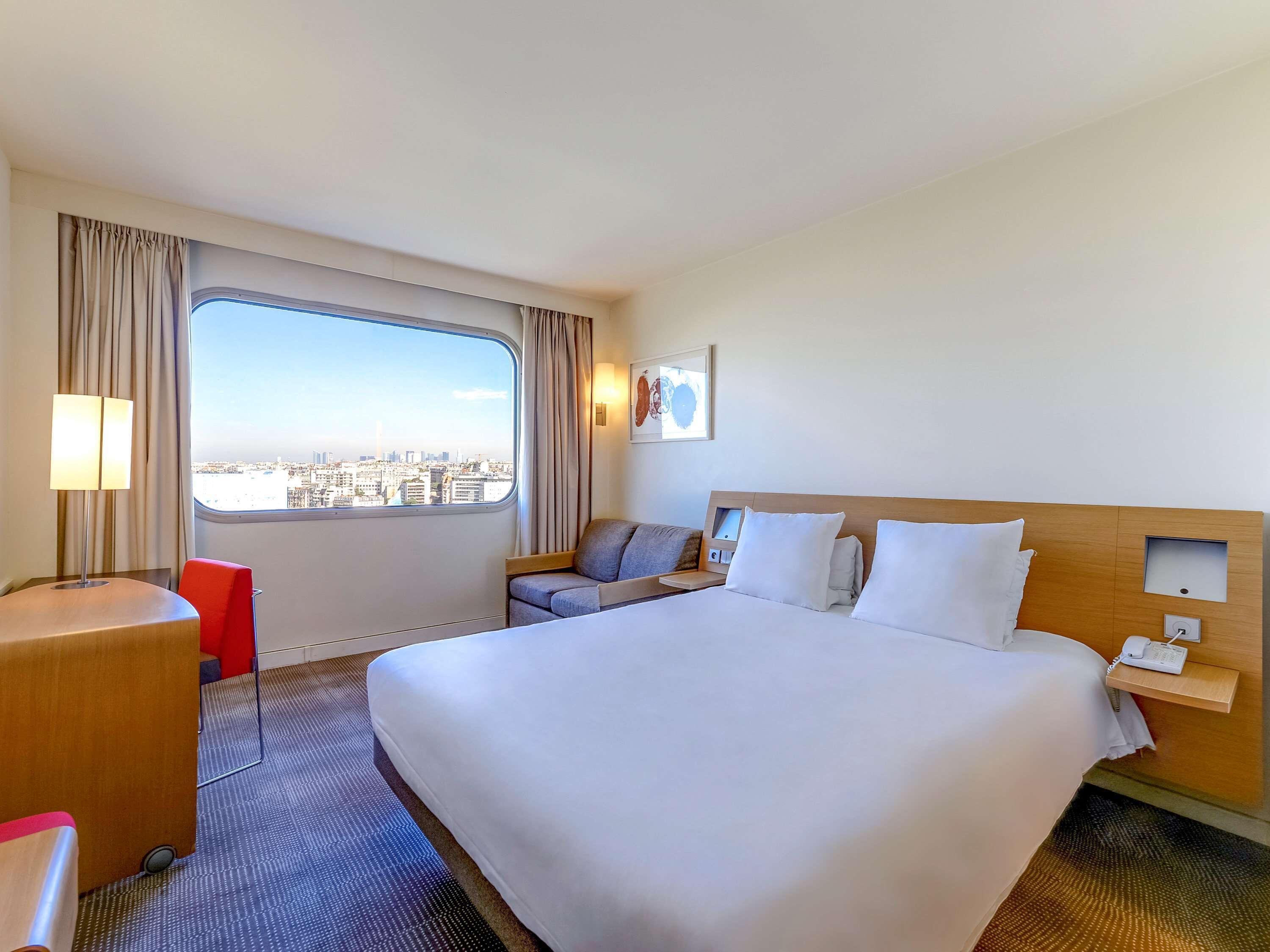 Novotel Paris Centre Tour Eiffel in Paris: Find Hotel Reviews, Rooms ...