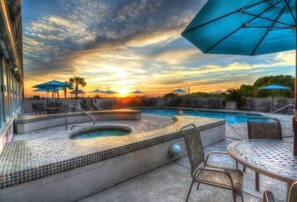 Shell Island Resort - All Oceanfront Suites Reviews, Deals & Photos ...