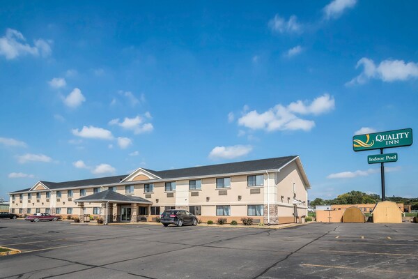 Quality Inn Coralville - Iowa River Landing - Iowa City, IA