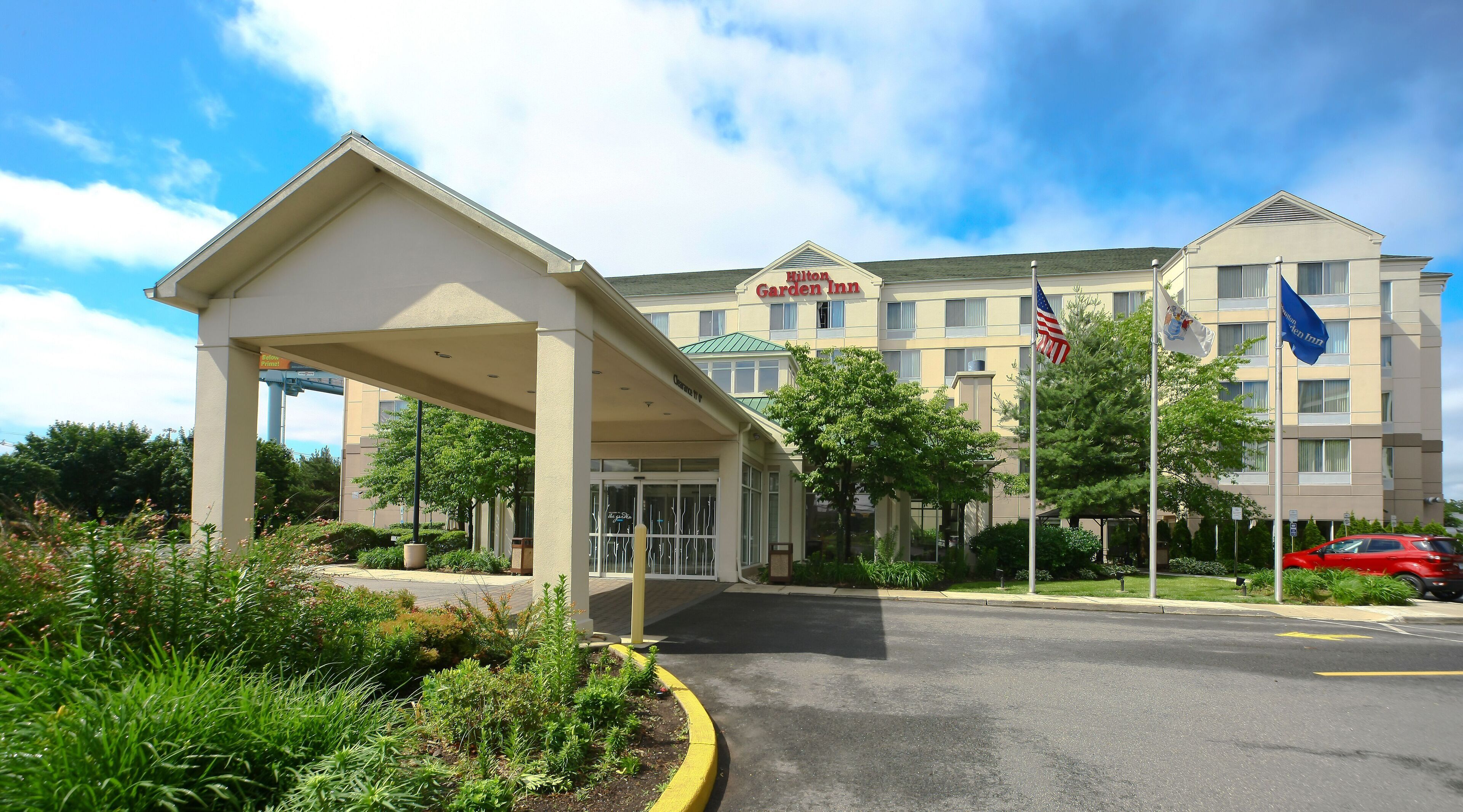 Hilton Garden Inn Secaucus/Meadowlands Reviews, Deals & Photos 2024 ...