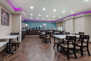 Pequeno-almoço continental diário incluído 