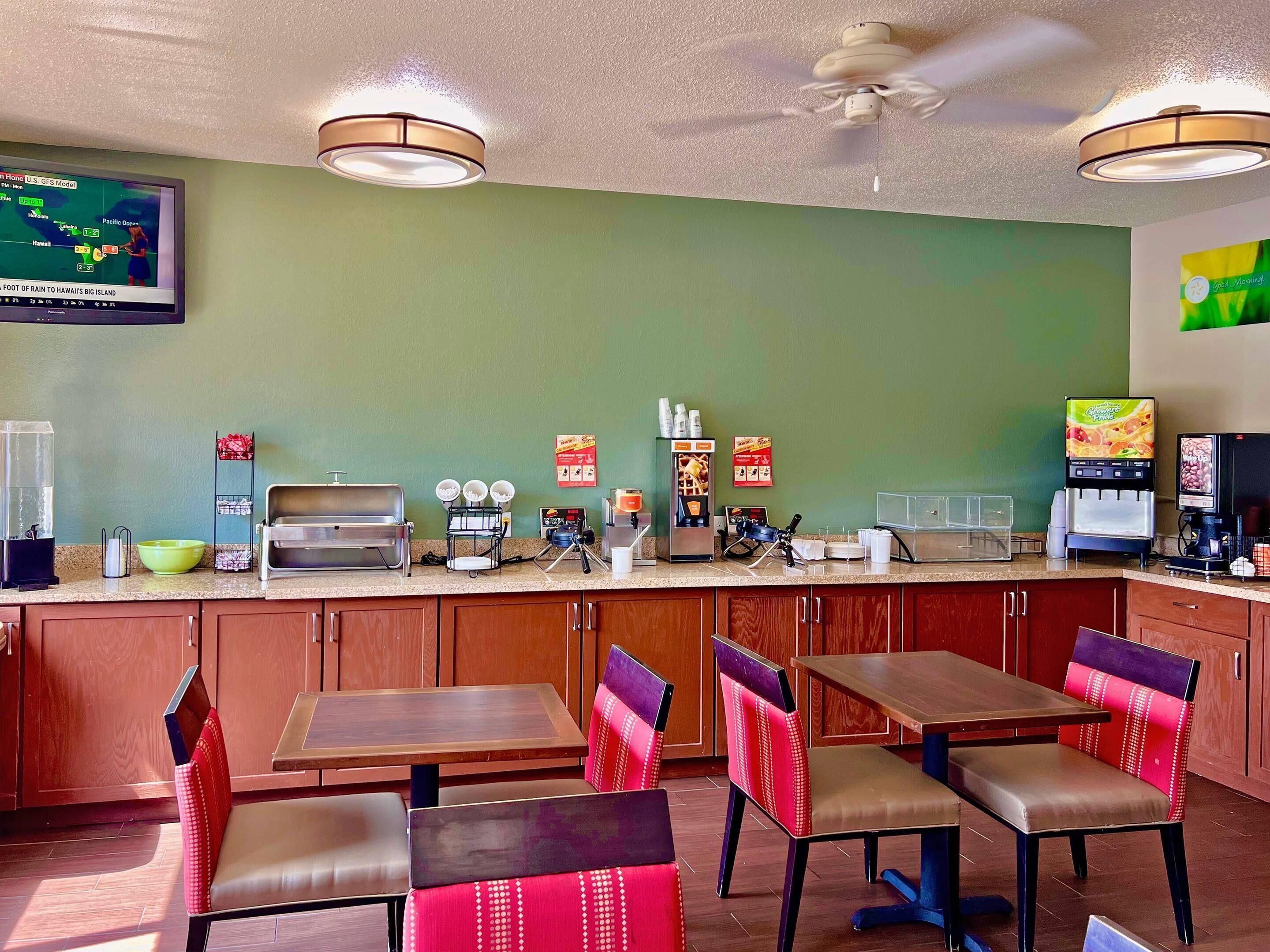 Café da manhã com buffet grátis todos os dias