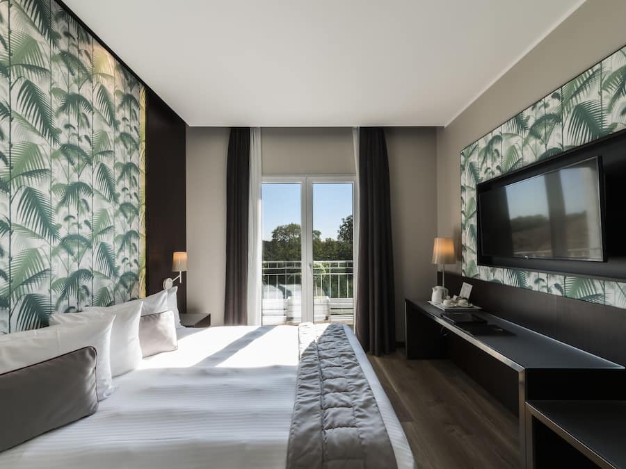 Quarto Duplo ou Twin, vista para o parque | Roupa de alta qualidade, edredões de penas