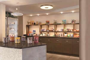 Snack-bar