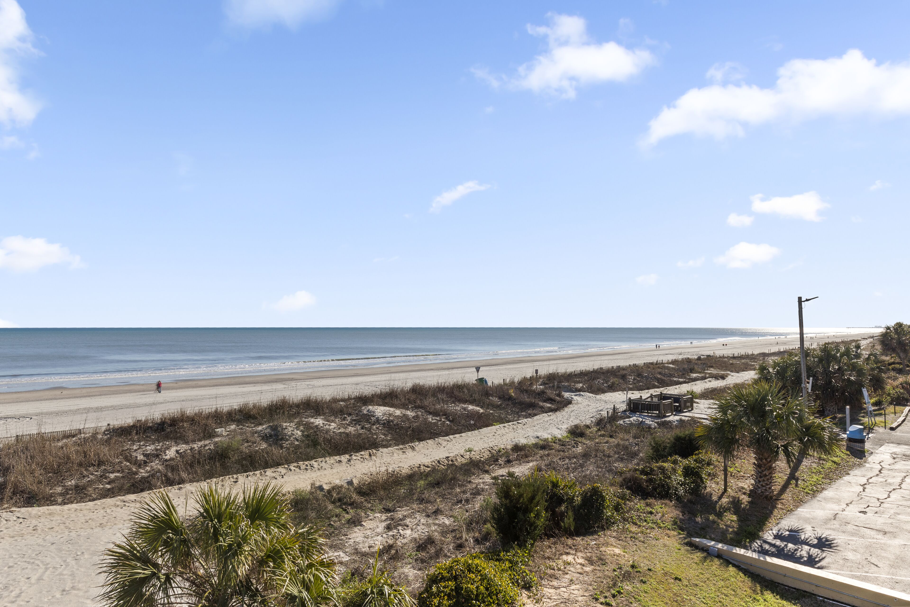 Ocean Crest Inn and Suites Reviews, Deals & Photos 2024 - Expedia