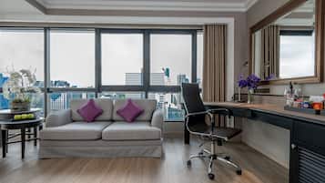 1 quarto, camas Select Comfort, frigobar (abastecido com itens grátis)
