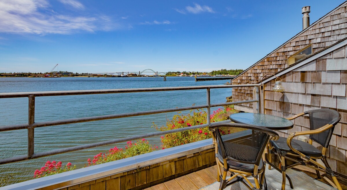 Embarcadero Resort Hotel & Marina Reviews, Deals & Photos 2026 - Expedia