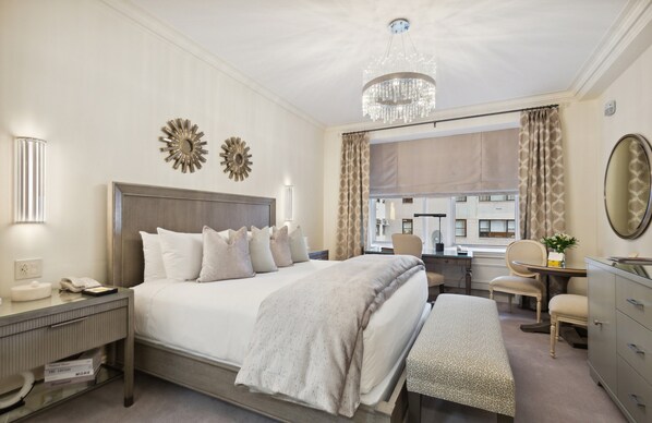 Quarto, 1 cama king-size (Interior) | Lençóis de algodão egípcio, roupa de alta qualidade, edredões de penas 