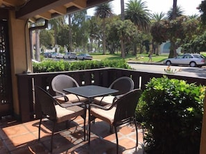 Castillo Inn at the Beach in Santa Barbara: Find Hotel Reviews, Rooms ...