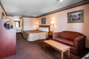 Secretária, ferro/tábua de engomar, camas desdobráveis, Wi-fi grátis 