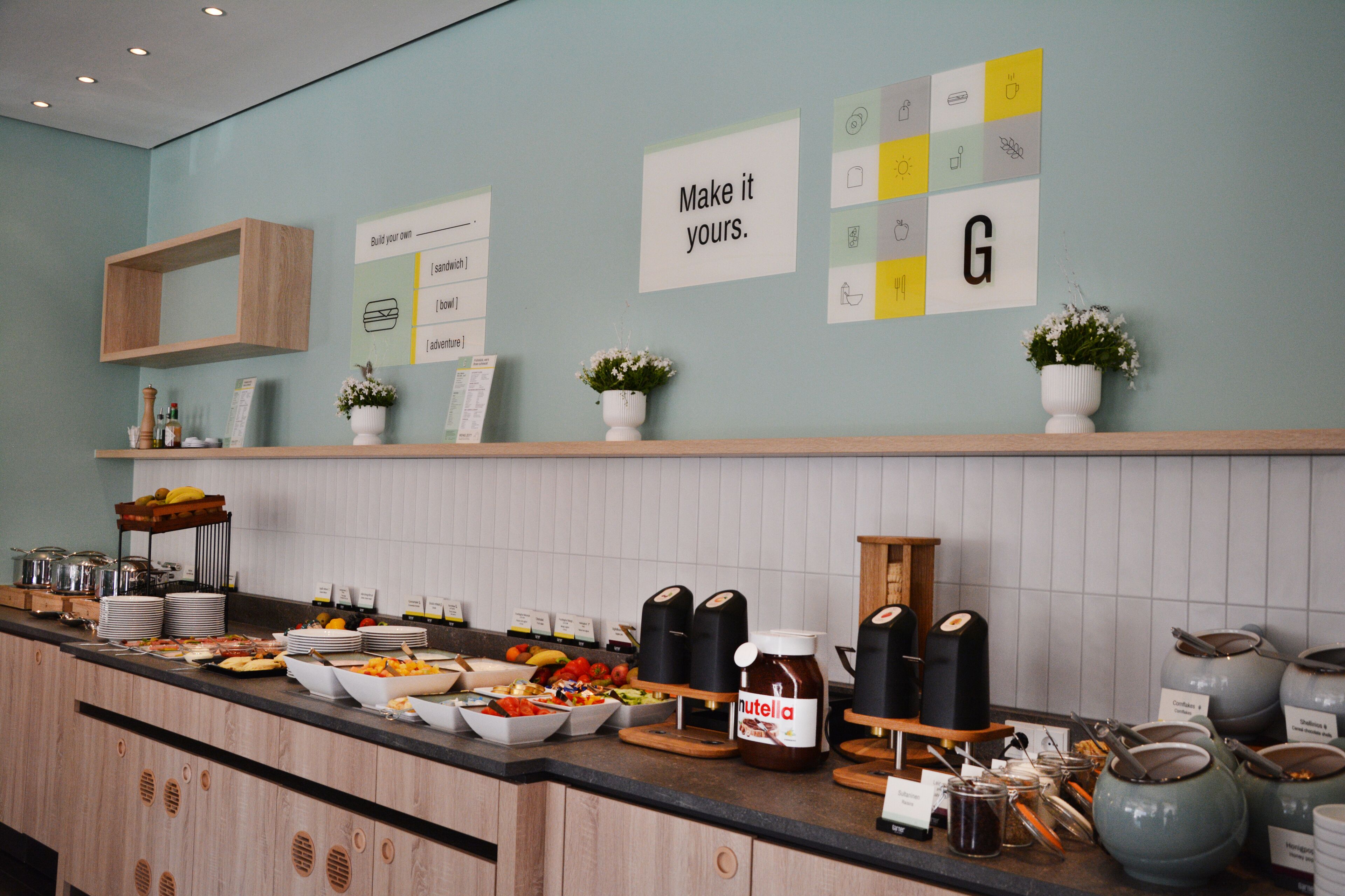Café da manhã com buffet todos os dias mediante uma taxa