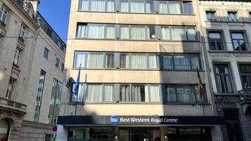 Fachada da propriedade