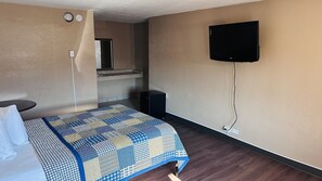 Secretária, Wi-fi grátis, roupa de cama fornecida 