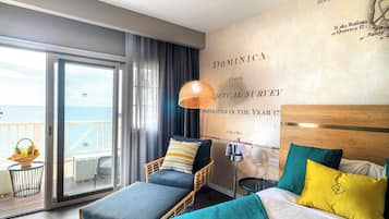 Cofre no quarto, com decoração personalizada