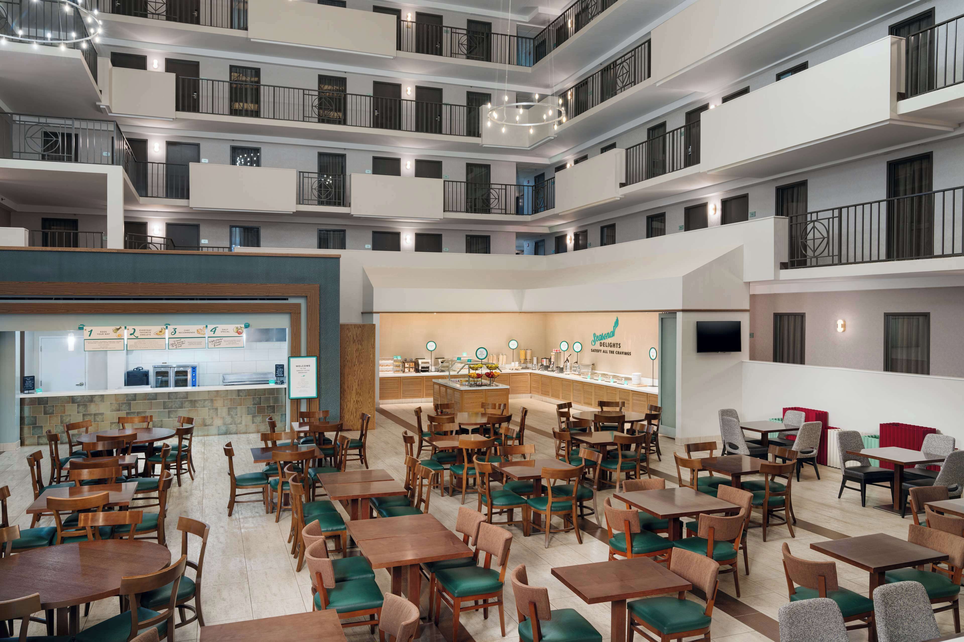 Pequeno-almoço preparado no momento diário incluído 