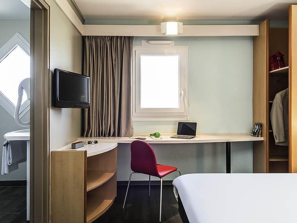 Quarto Superior | Secretária, secretária adequada para computadores portáteis 