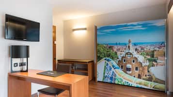 Quarto família (Premium 2 adults + 2 children) | 1 quarto, frigobar, cofres nos quartos, individualmente decorados