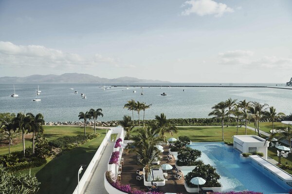 The Ville Resort - Casino - Magnetic Island