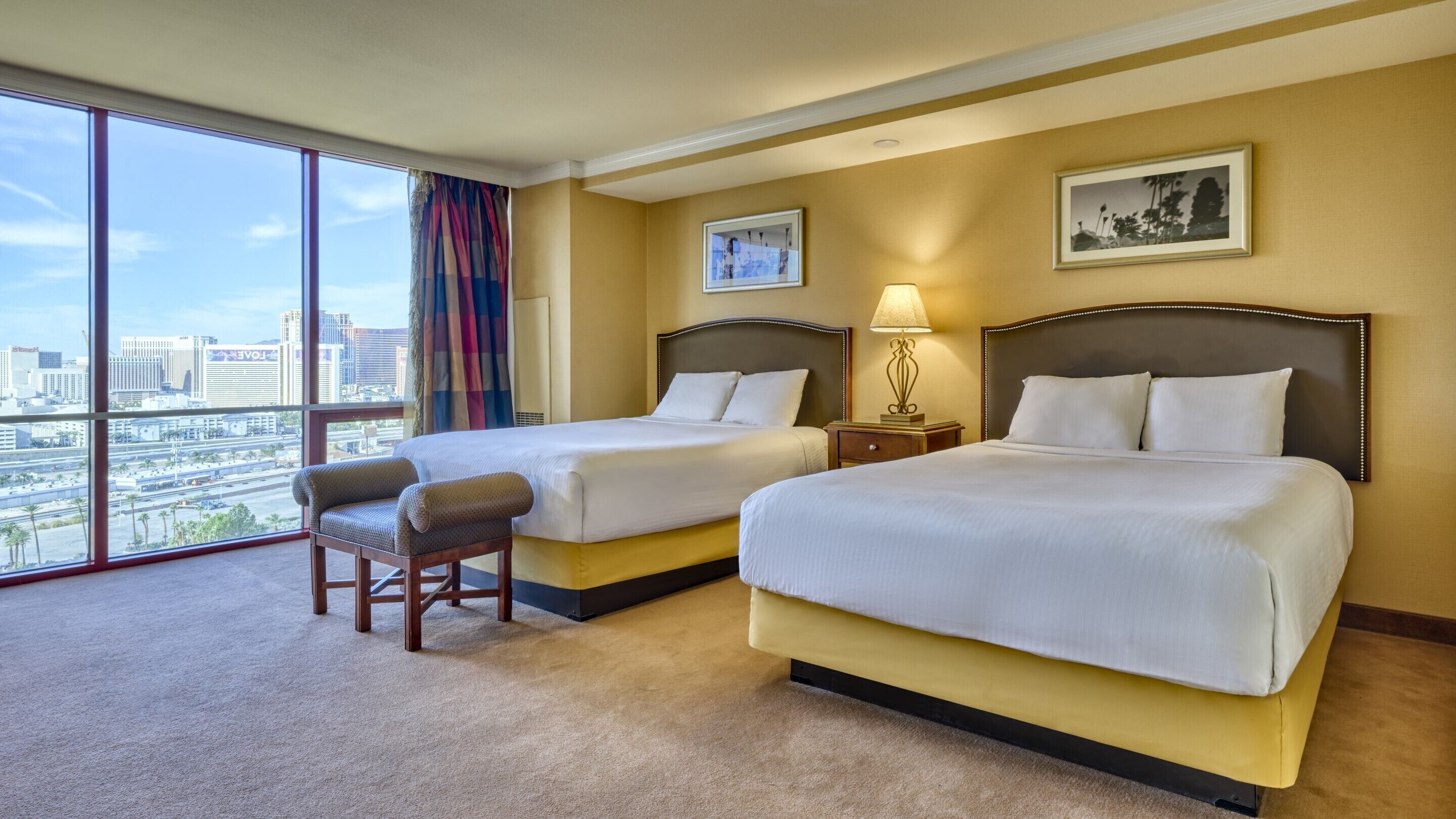 Rio Hotel & Casino Reviews, Deals & Photos 2023 - Expedia