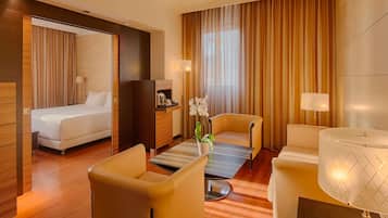 1 quarto, minibar, cofre no quarto, secretária