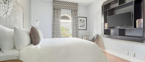 Quarto Superior, 1 cama queen-size | 1 quarto, com decoração personalizada, com mobília individualizada