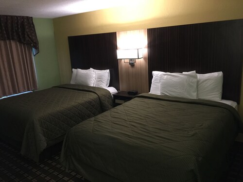 University Manor Inn Reviews, Deals & Photos 2024 - Expedia