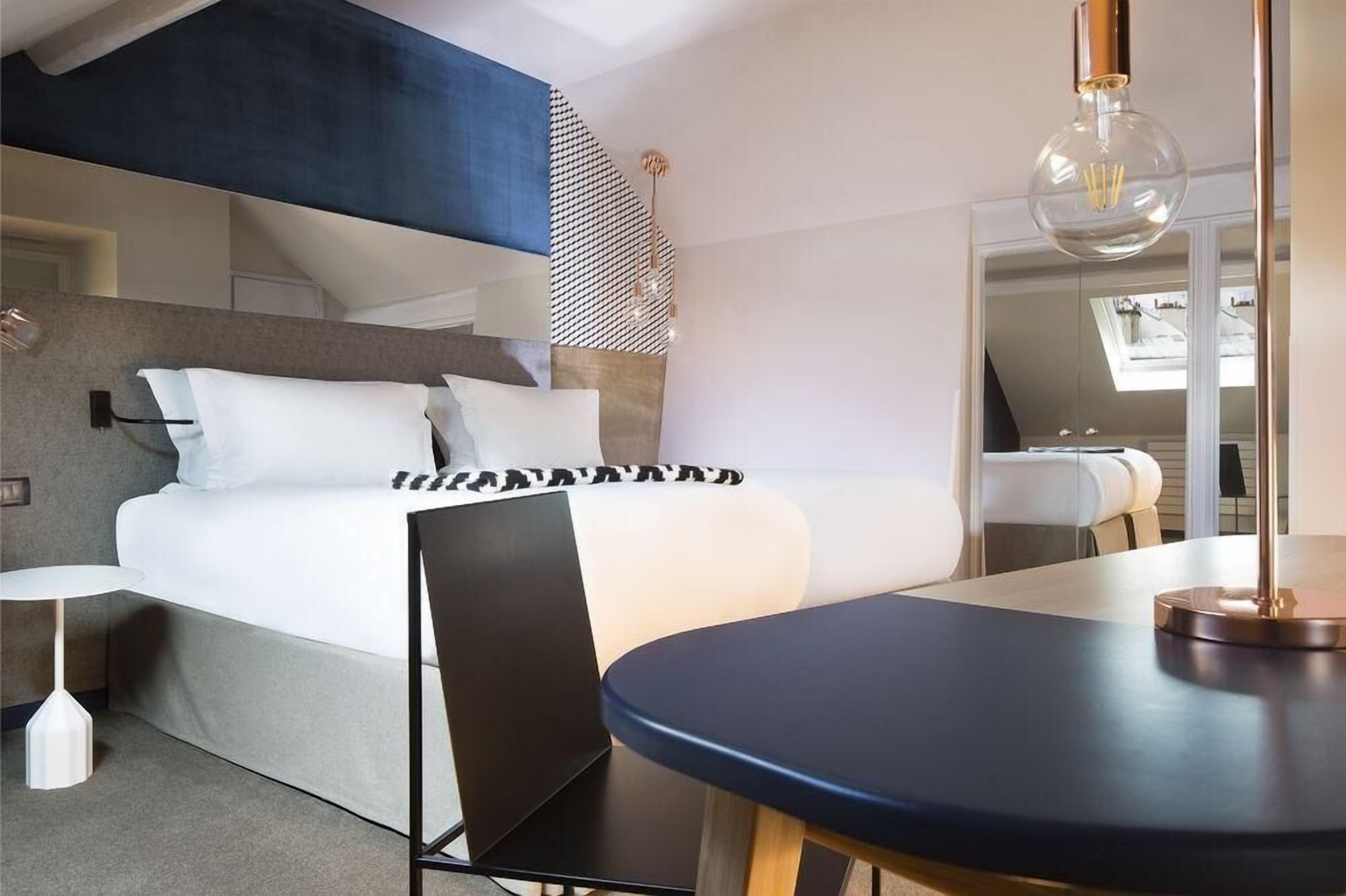 Cofres nos quartos, individualmente decorados