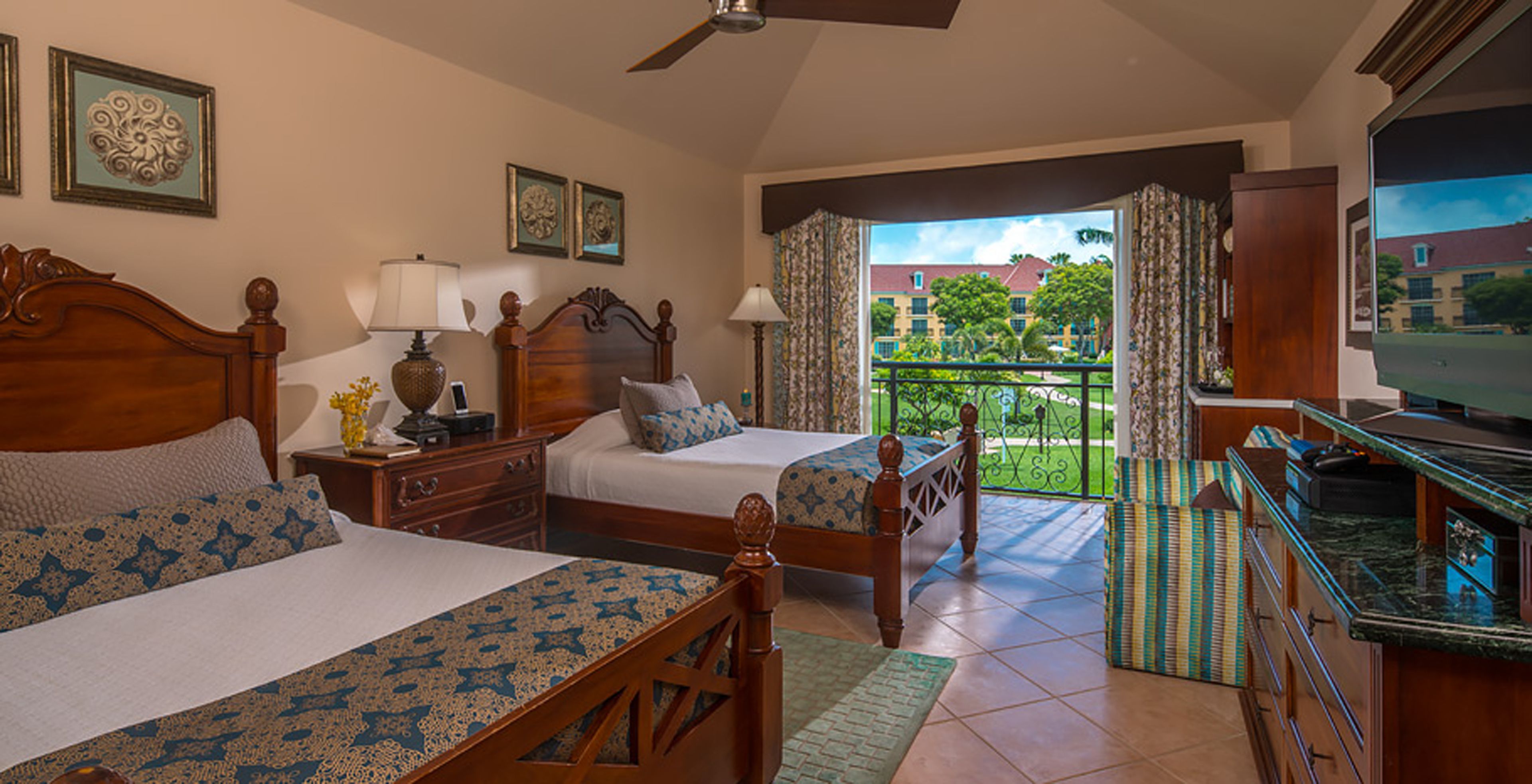 Beaches Turks & Caicos - ALL INCLUSIVE, Providenciales: Hotel Reviews ...