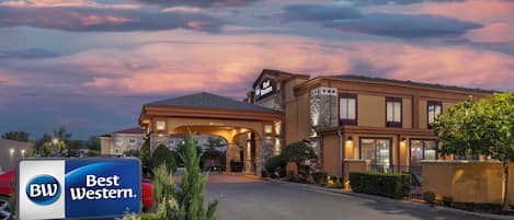 Fachada da propriedade