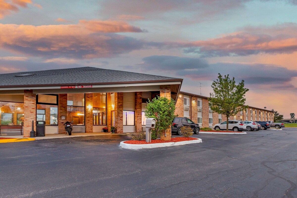 Rodeway Inn Reviews, Deals & Photos 2022 - Expedia