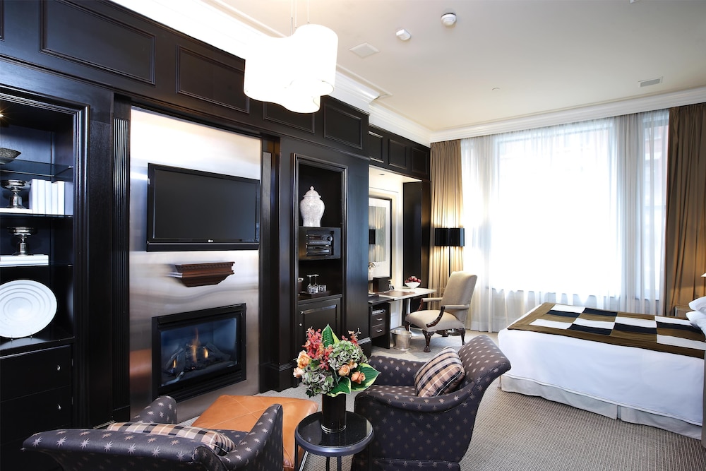 Xv Beacon - Boston, MA