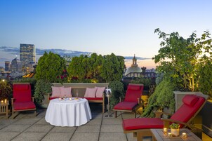 Terraço no piso superior