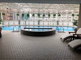 Piscina interior 
