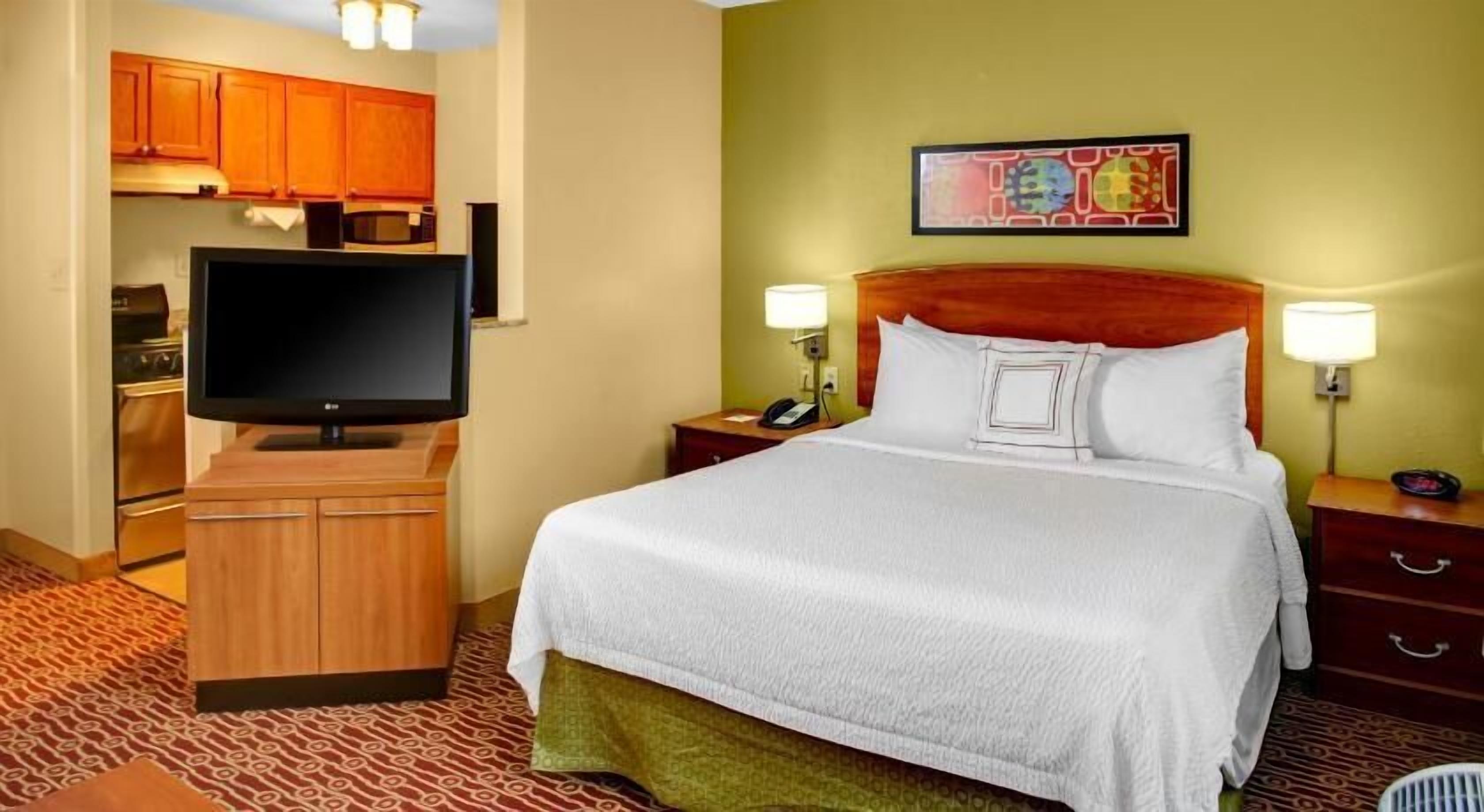 Cofre no quarto, secretária 