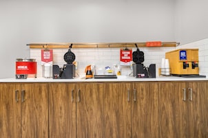 Café da manhã com buffet grátis todos os dias